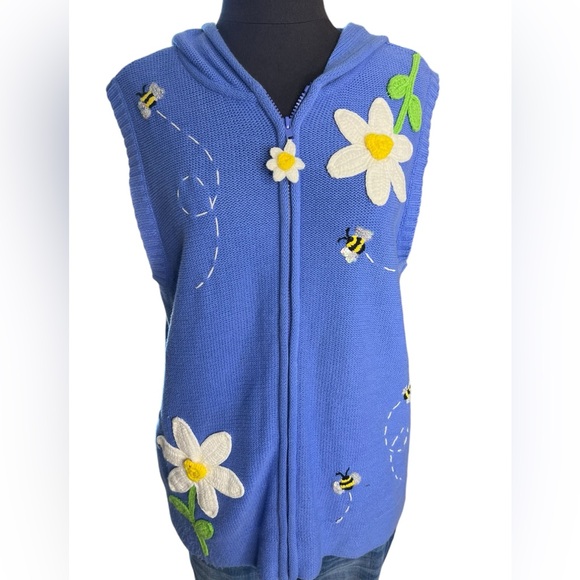Quacker Factory | Sweaters | Vintage 9s Quacker Factory Floral Bees ...